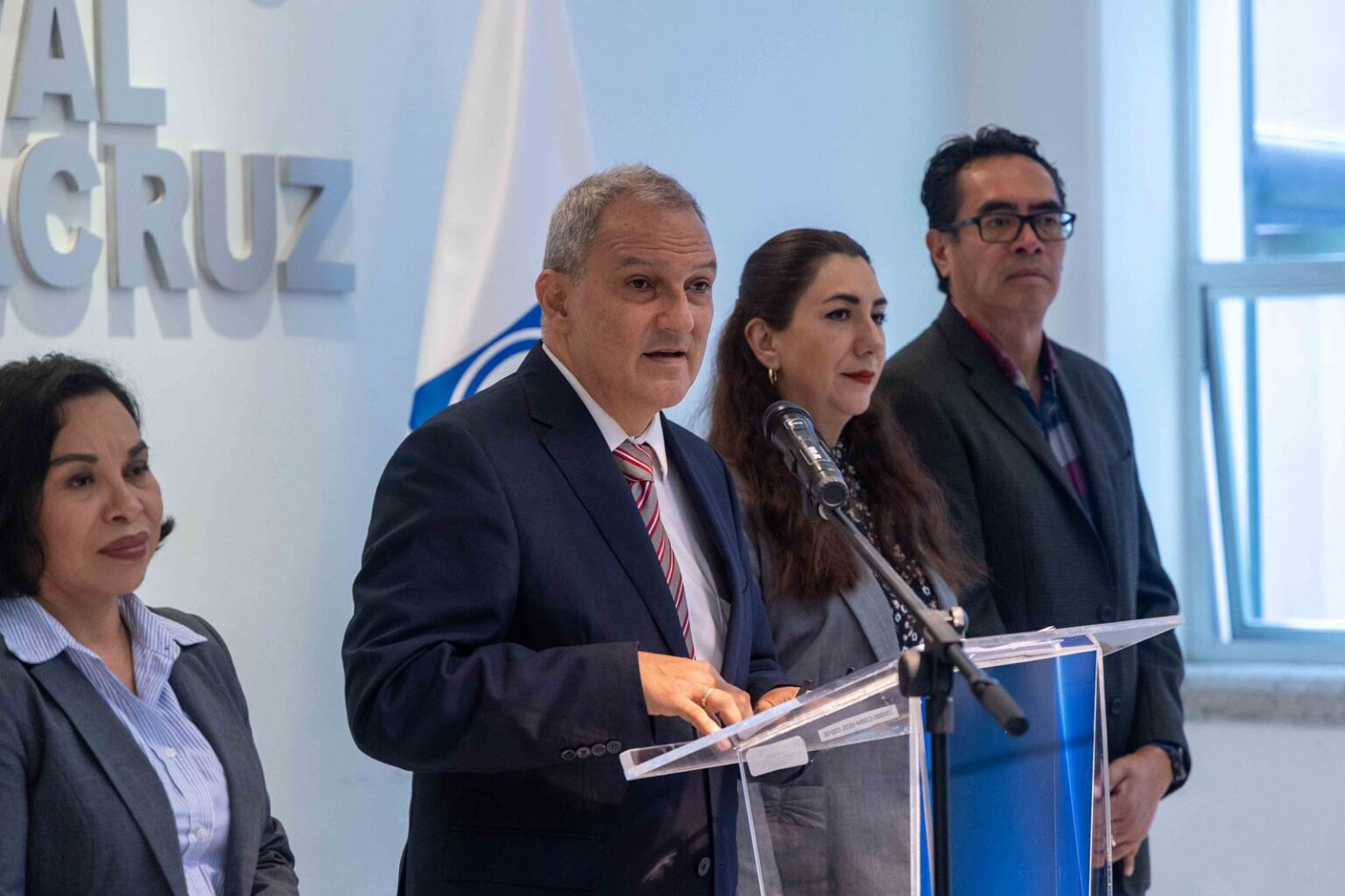 Morena se está transformando en “el nieto del PRI”: Basilio de la Vega ...
